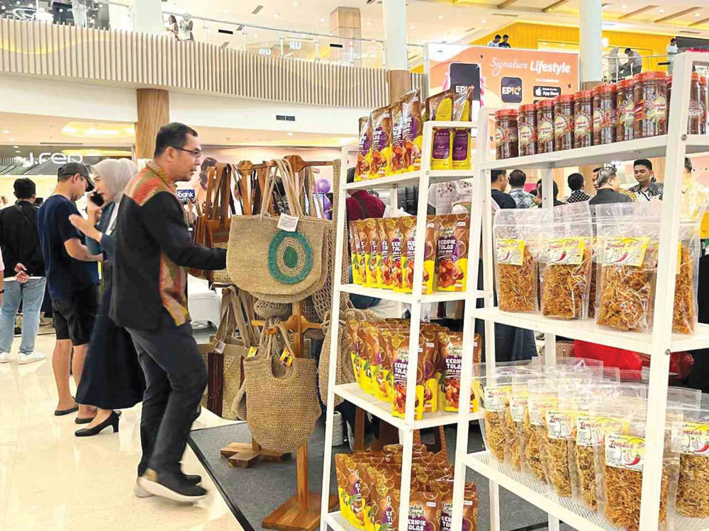 Bank Mandiri Kucurkan KUR Rp 41 Triliun untuk 355.658 UMKM | Harian ...